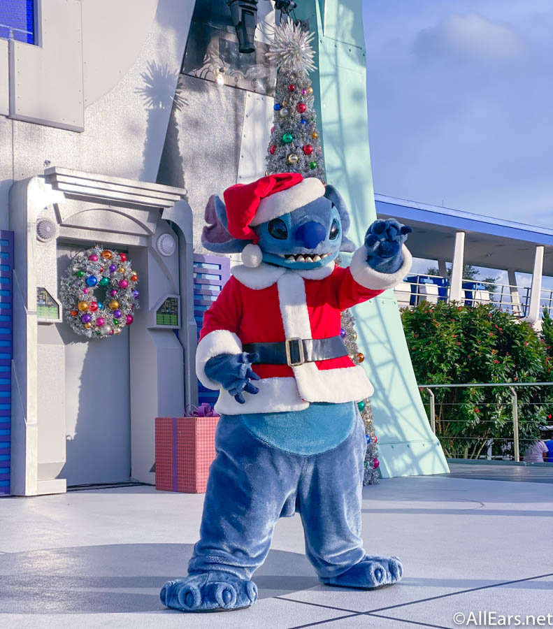 PHOTOS: This Mischievous Disney Fave is All Dressed Up for the Holidays ...