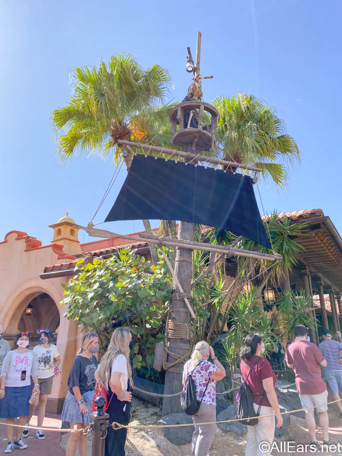 wdw 2020 magic kingdom pirates of the caribbean sign flag-3 - AllEars.Net