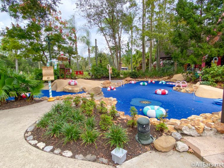 NEWS: Winter Summerland Miniature Golf is OPEN Once Again in Disney ...