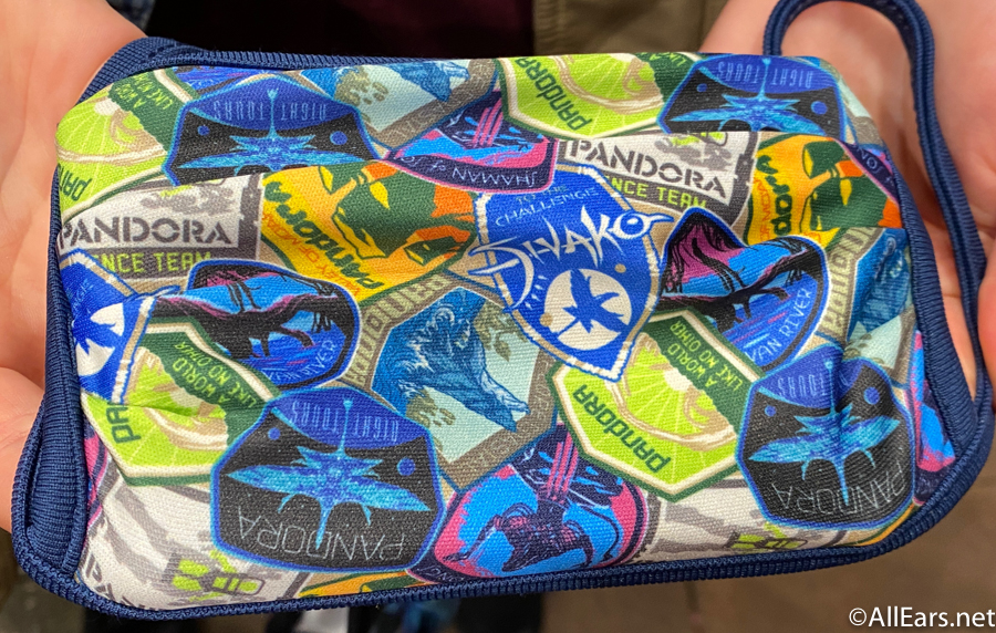 PHOTOS! Three Colorful Pandora Face Masks Have Arrived at Disney's ...