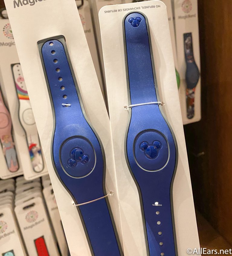 PHOTOS! NEW Navy Blue MagicBand Arrives at Disney World! - AllEars.Net