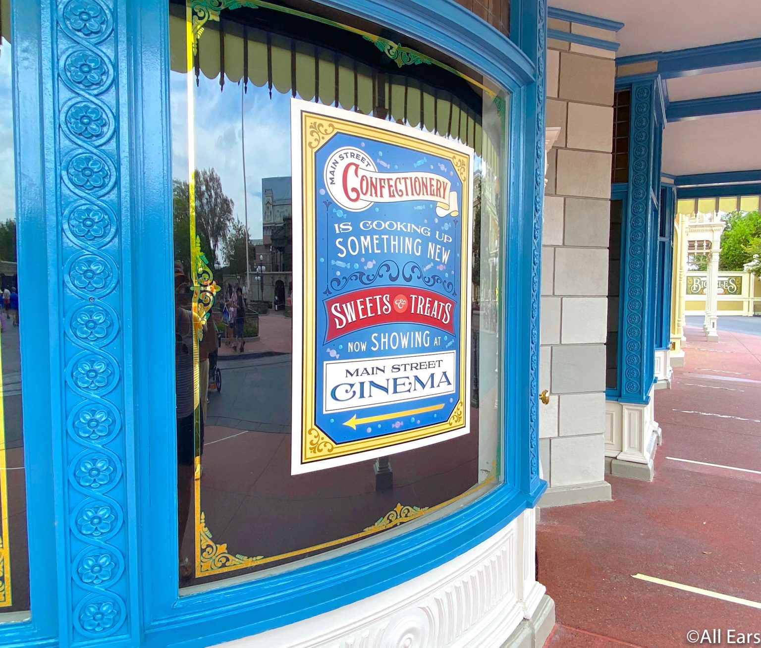 A Classic Attraction, Iconic Shop, and MORE Will Be CLOSED Next Week in ...