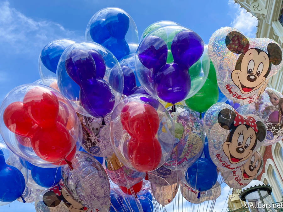 PHOTOS: The New 'Up' Balloons Have Arrived in Disney World! - AllEars.Net