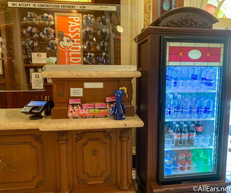 2021 wdw walt disney world magic kingdom water bottled drinks cooler ...