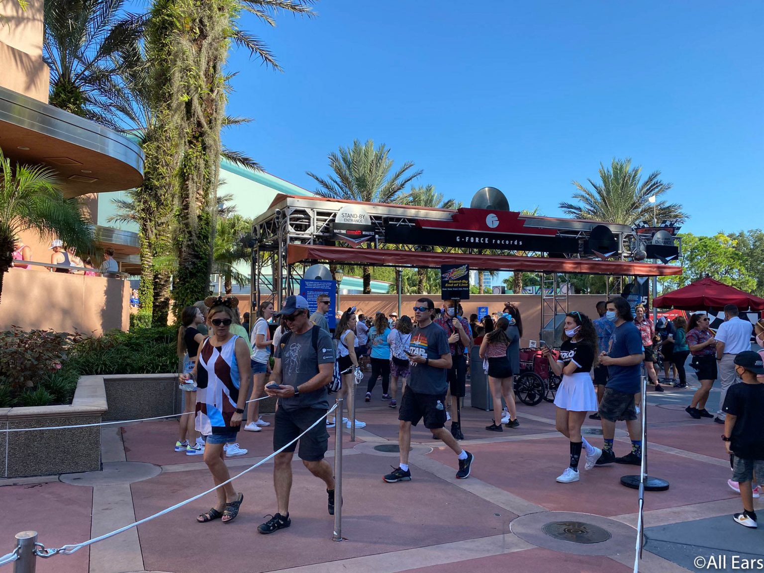 PHOTOS: Here's What Labor Day Weekend Crowds Look Like in Disney World ...