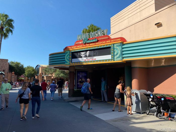 PHOTOS: Here's What Labor Day Weekend Crowds Look Like in Disney World ...