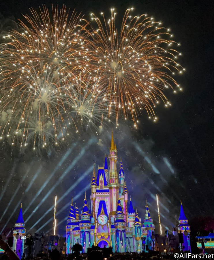 Where Is The BEST Spot To Watch Magic Kingdom Fireworks? - AllEars.Net