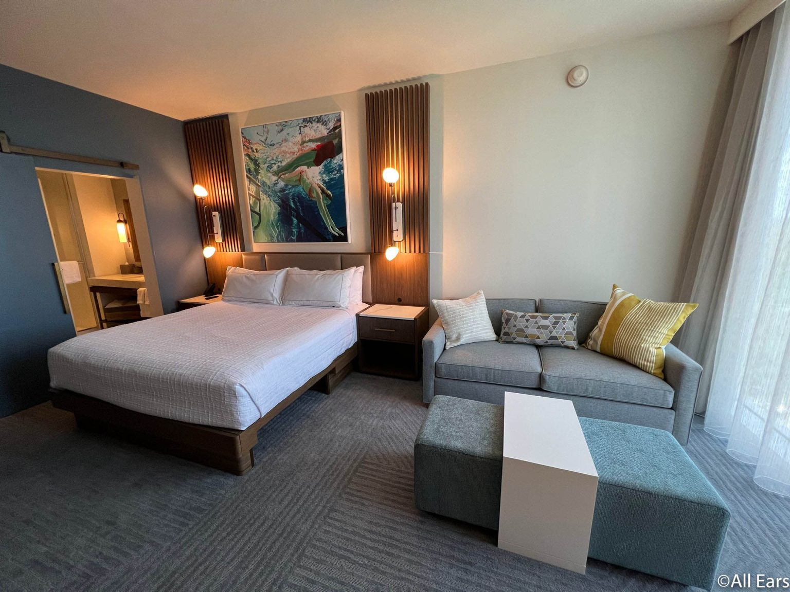 PHOTOS: Take a Look Inside the NEW Swan Reserve Hotel in Disney World ...