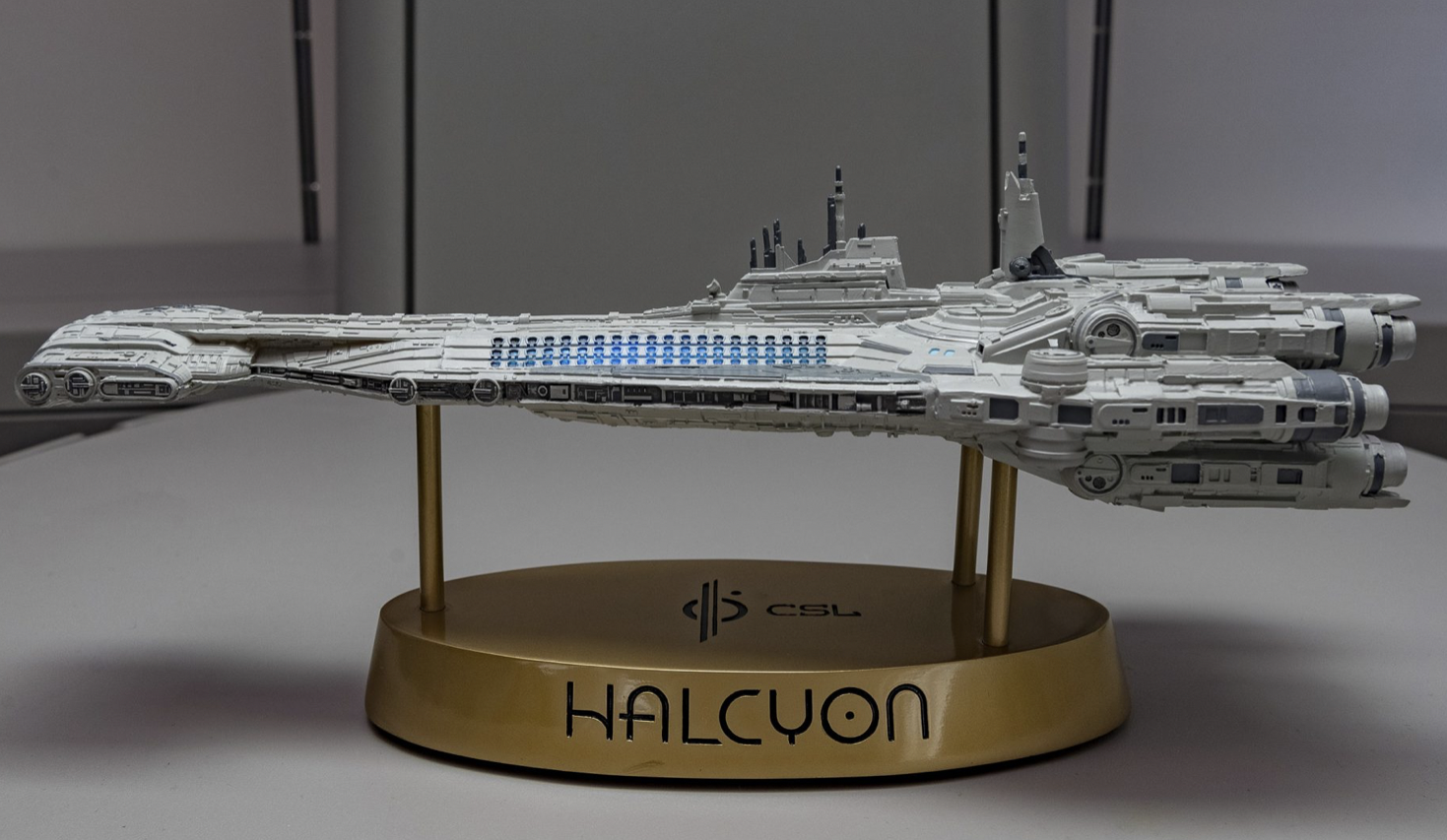 Galactic Starcruiser model ship - AllEars.Net
