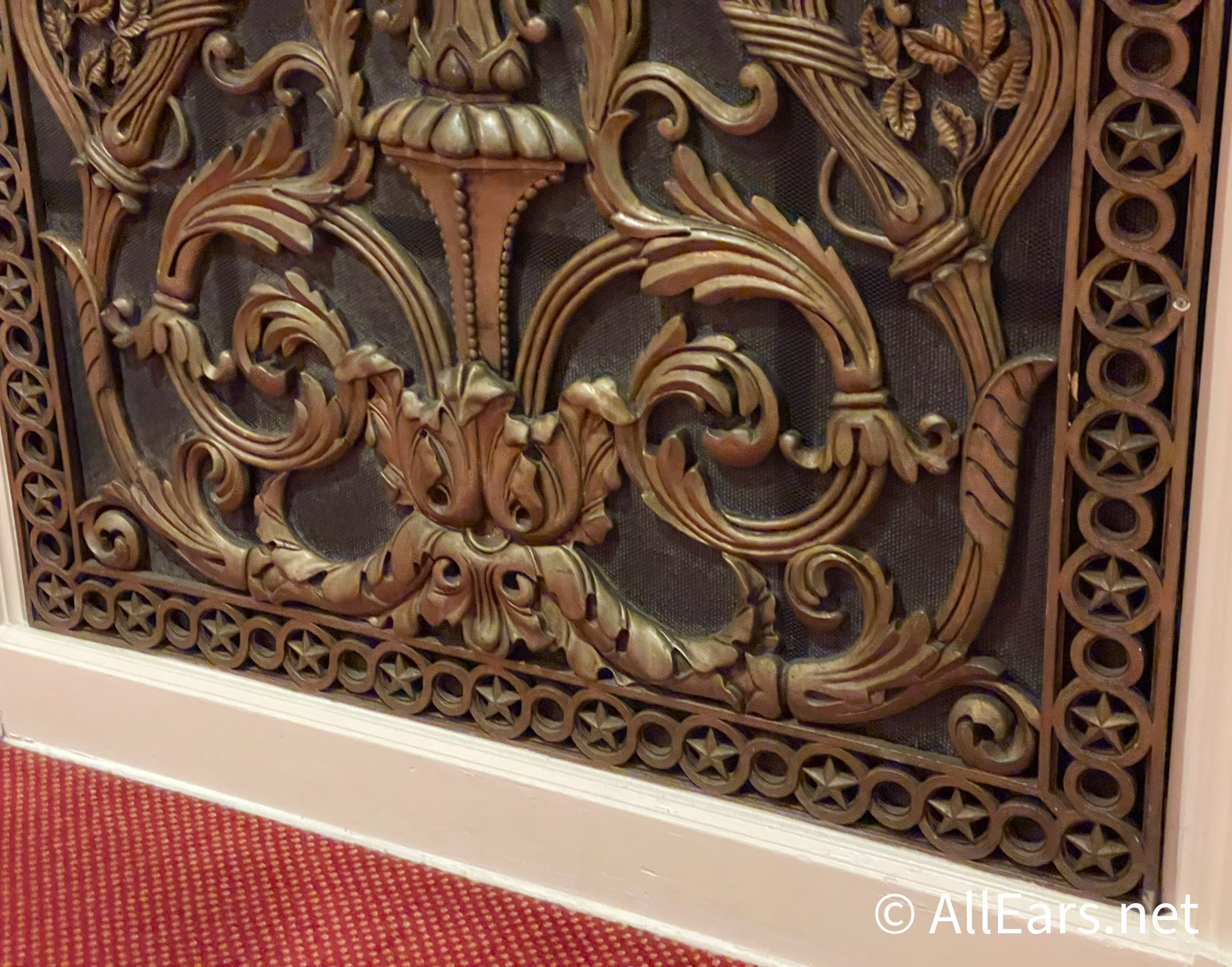 2021-WDW-EPCOT-American-Adventure-Hidden-Mickeys-5 - AllEars.Net