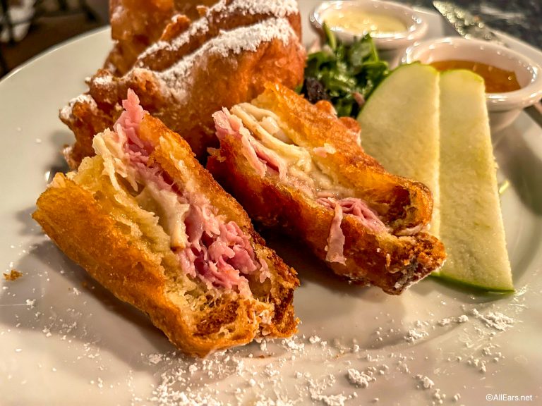 Disneyland-Resort-Disneyland-Blue-Bayou-Restaurant-Monte-Cristo-1 ...