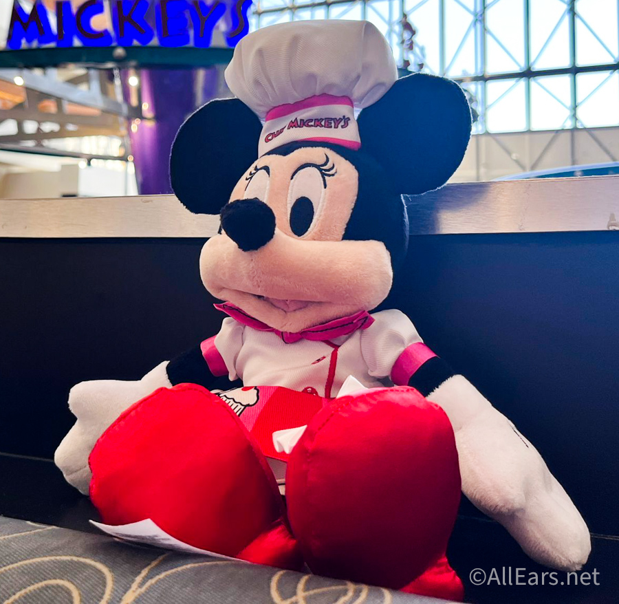 chef mickey's plushes minnie - AllEars.Net