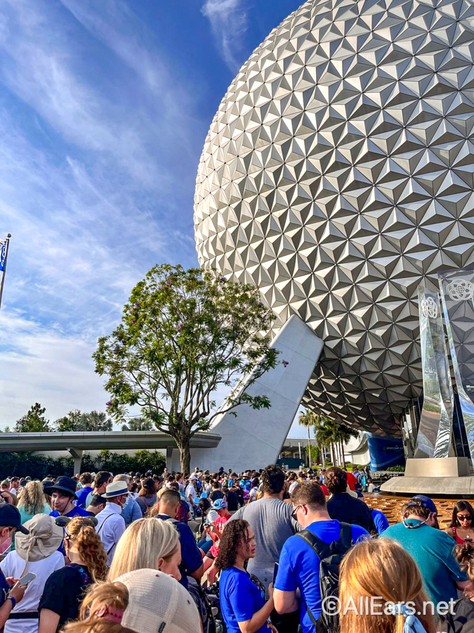 2022 wdw epcot guardians of the galaxy opening day crowds entrance ...
