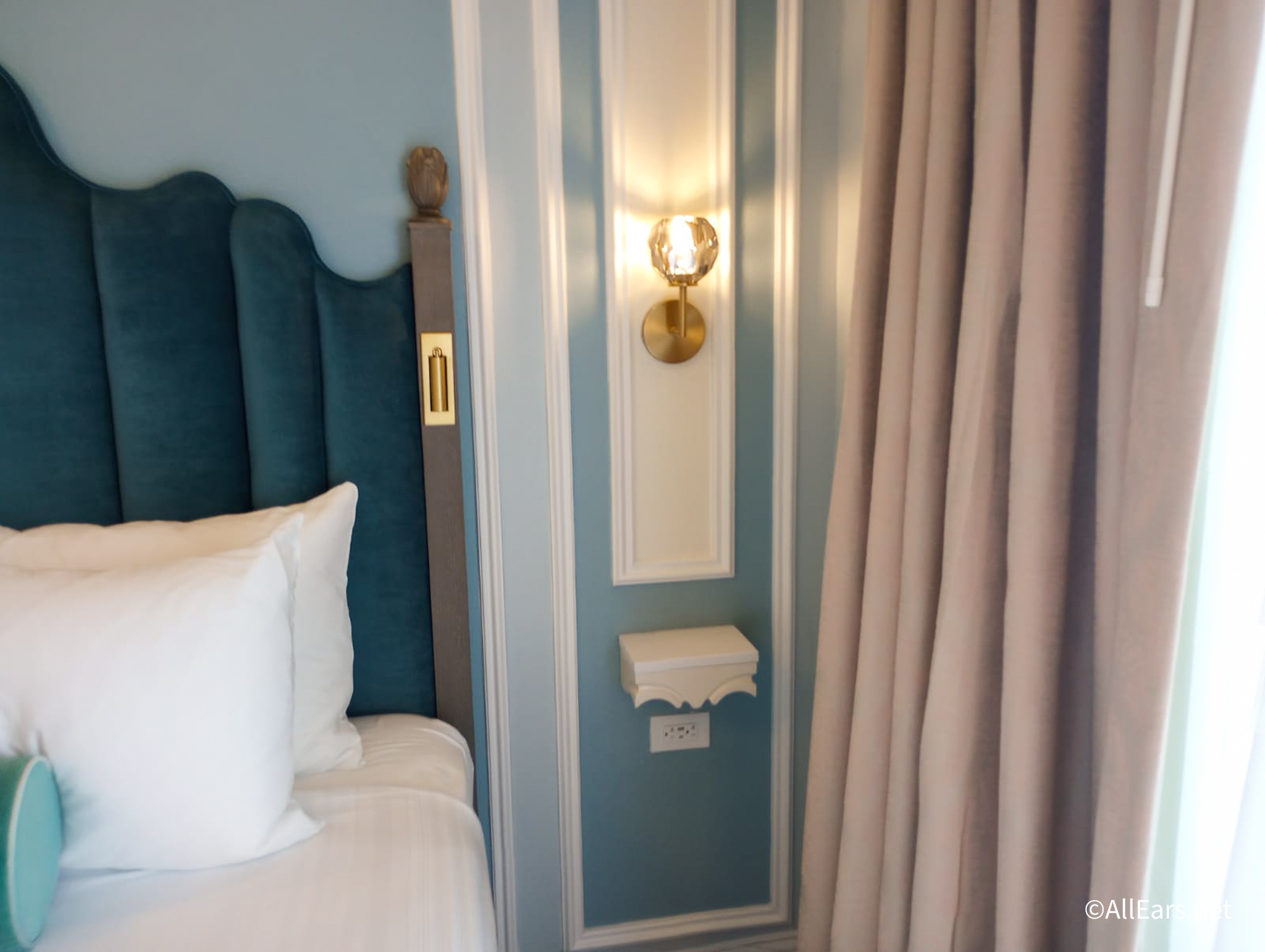 Photos And Videos See The New Mary Poppins Inspired Rooms At Disneys