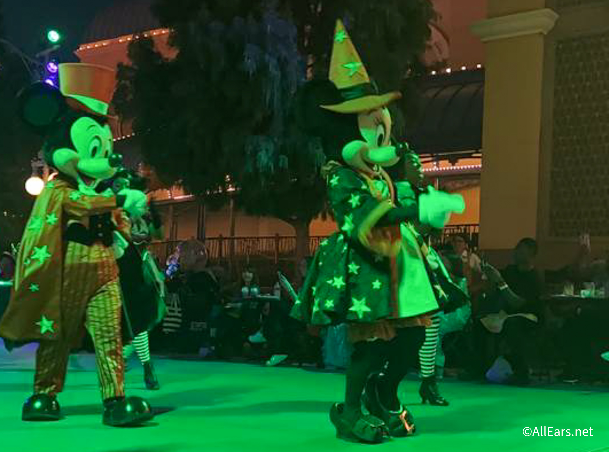 2022 dlr dca oogie boogie bash frightfully fun parade-20 - AllEars.Net
