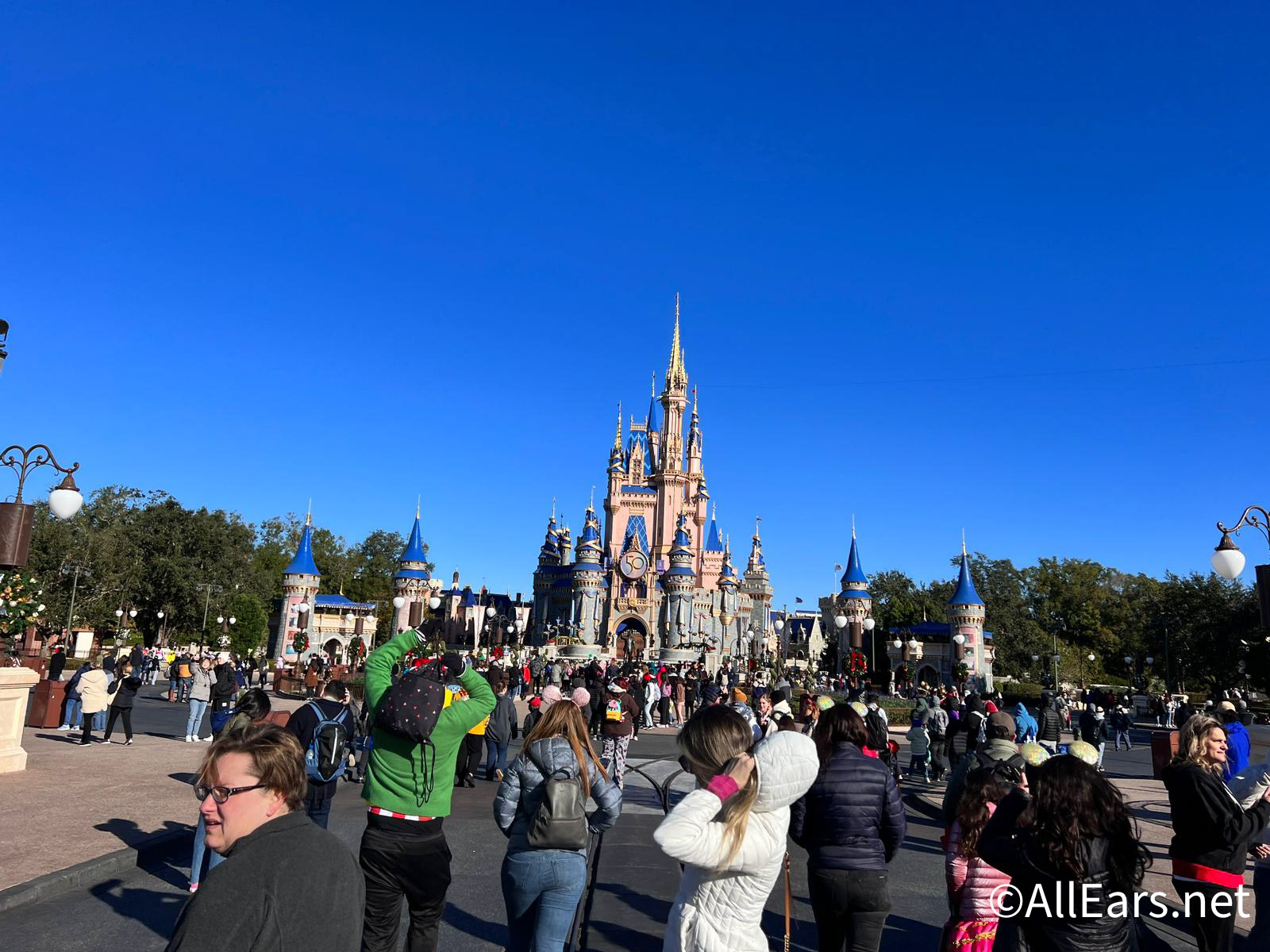 2022 Magic Kingdom Christmas Eve Castle Crowds-1 - AllEars.Net