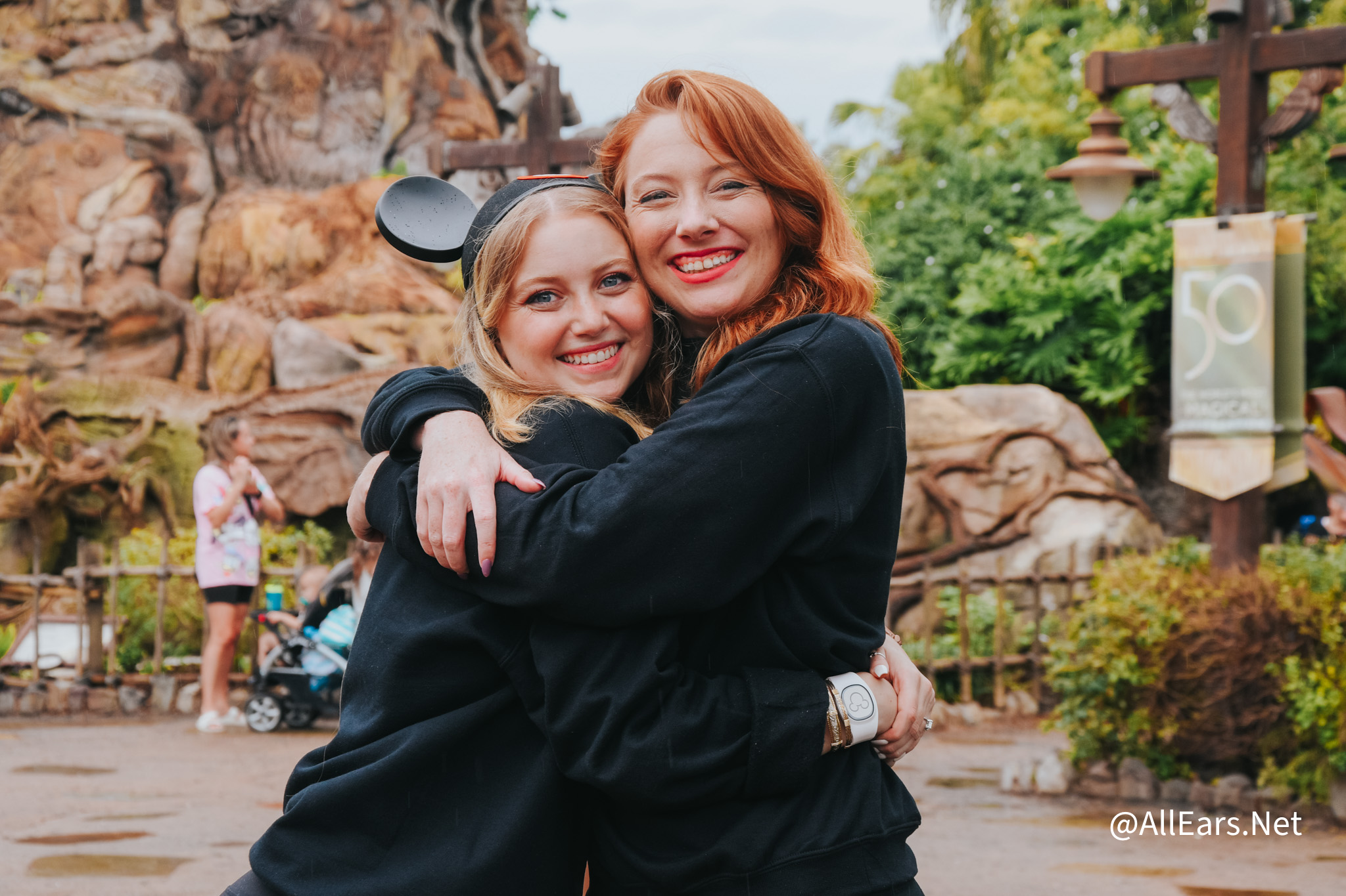 We Went To EVERY SINGLE Disney Park in the U.S. in ONE DAY — Here's How ...