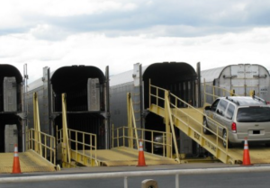 2023-amtrak-auto-train-loading - AllEars.Net