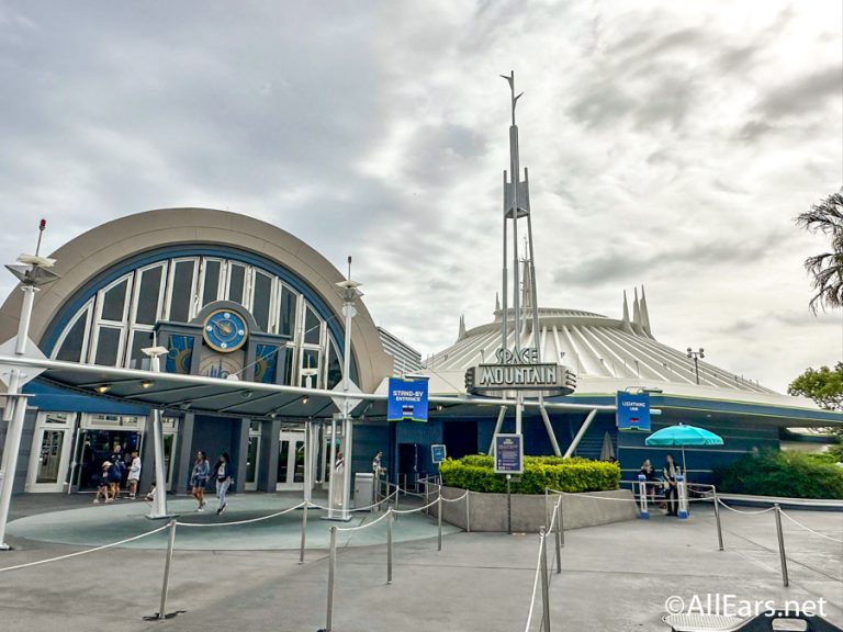 The Perfect Time to Ride Space Mountain in Disney World - AllEars.Net
