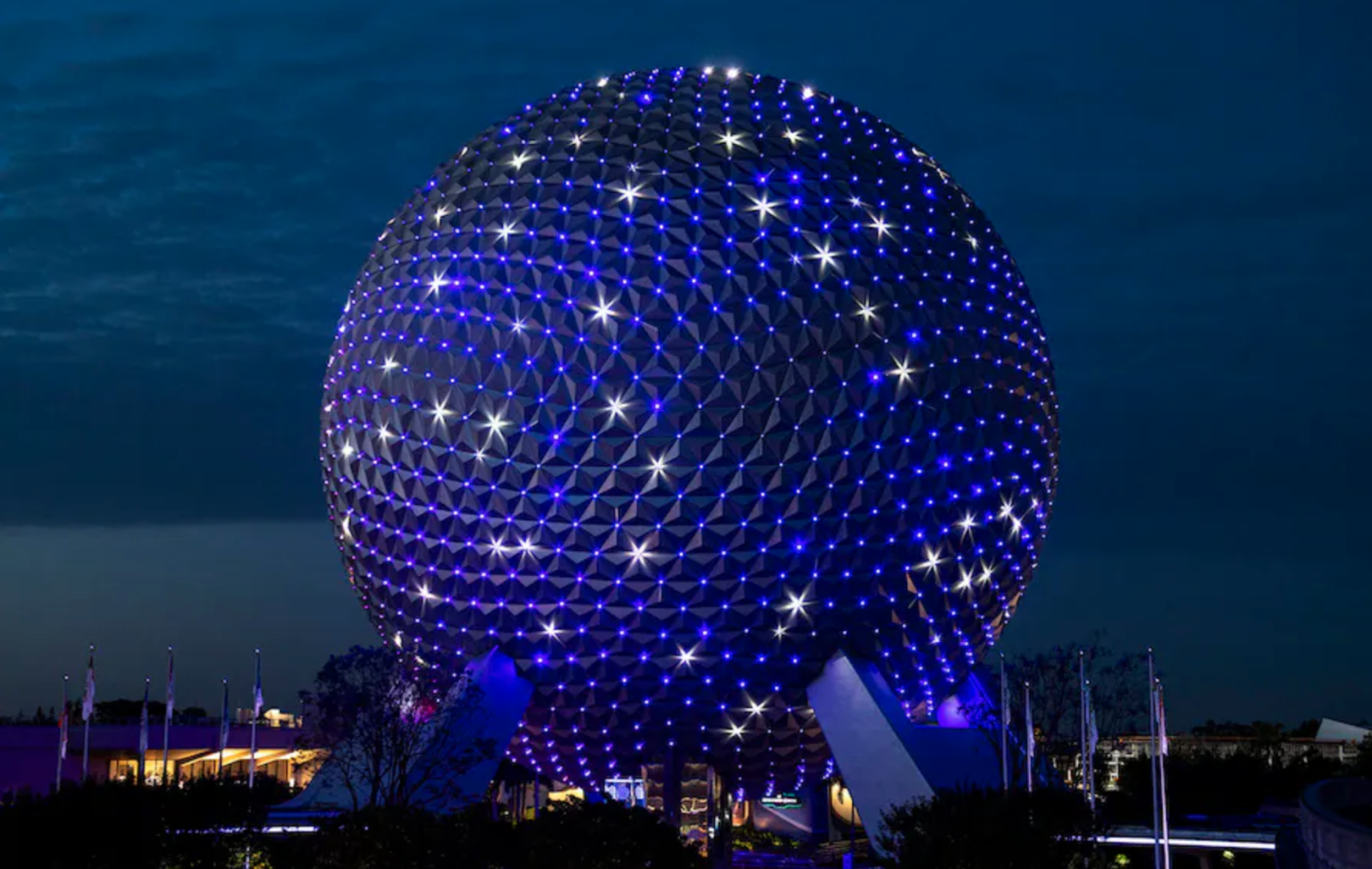 wdw 2023 epcot spaceship earth nighttime lights show beacon of magic ...