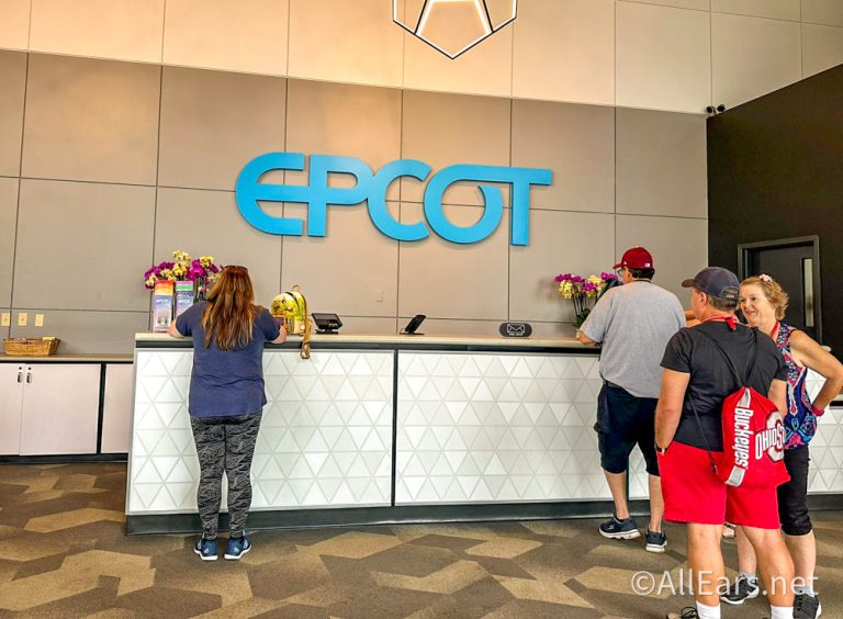 The COMPLETE Guide To Successfully Complaining at Disney World ...