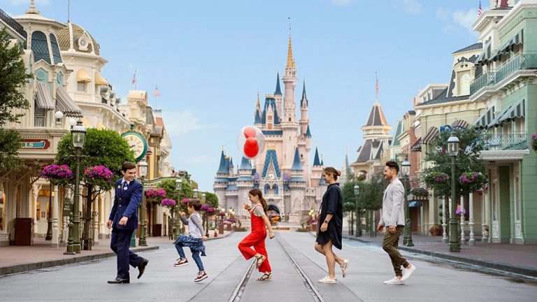 The Most Expensive Disney World Tickets Costs Thousands of Dollars Per ...