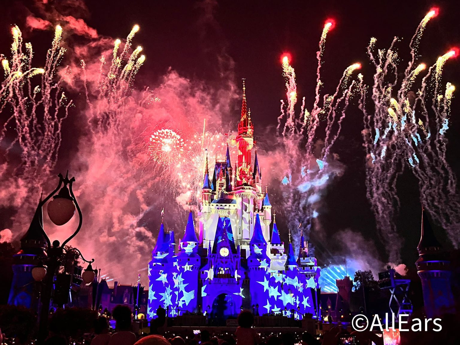 Buckle Up! Park Passes SOLD OUT Ahead of Crowded Week at Disney World ...