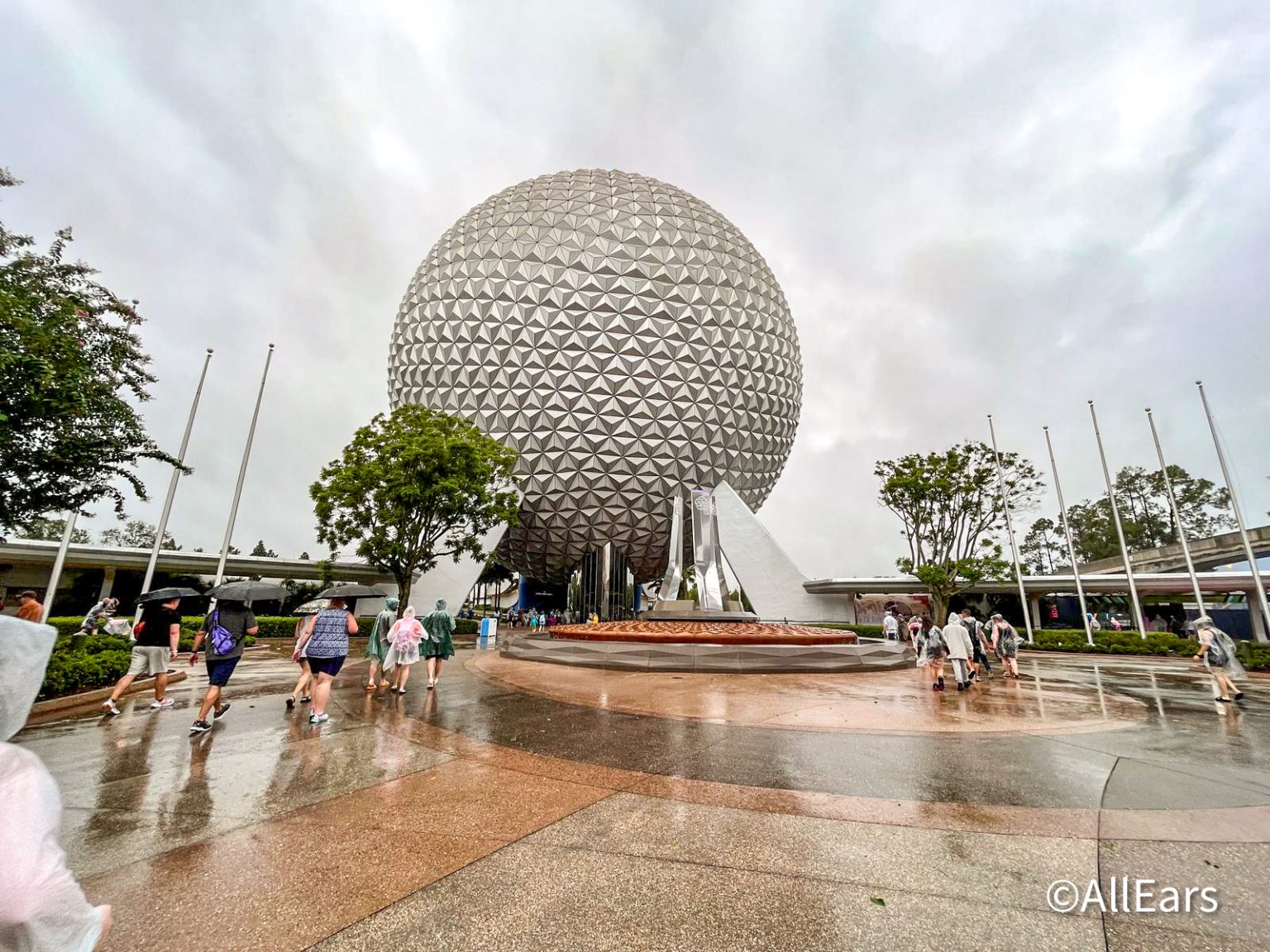 9 Reasons This Summer At Disney World Will Be Brutal - AllEars.Net
