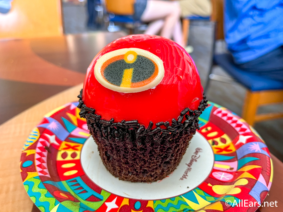 We Tried 6 NEW Snacks at Disney's Contemporary Resort — These Are the 5 ...