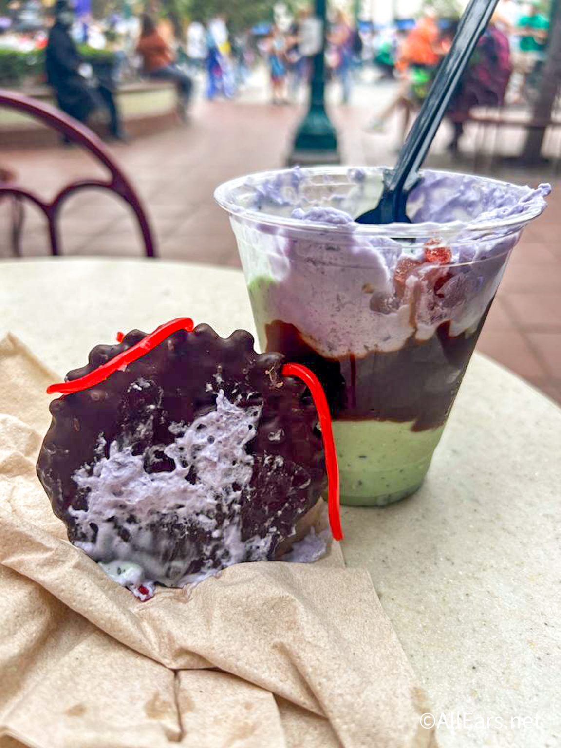 REVIEW: 2023 Oogie Boogie Bash Food at Disney California Adventure ...