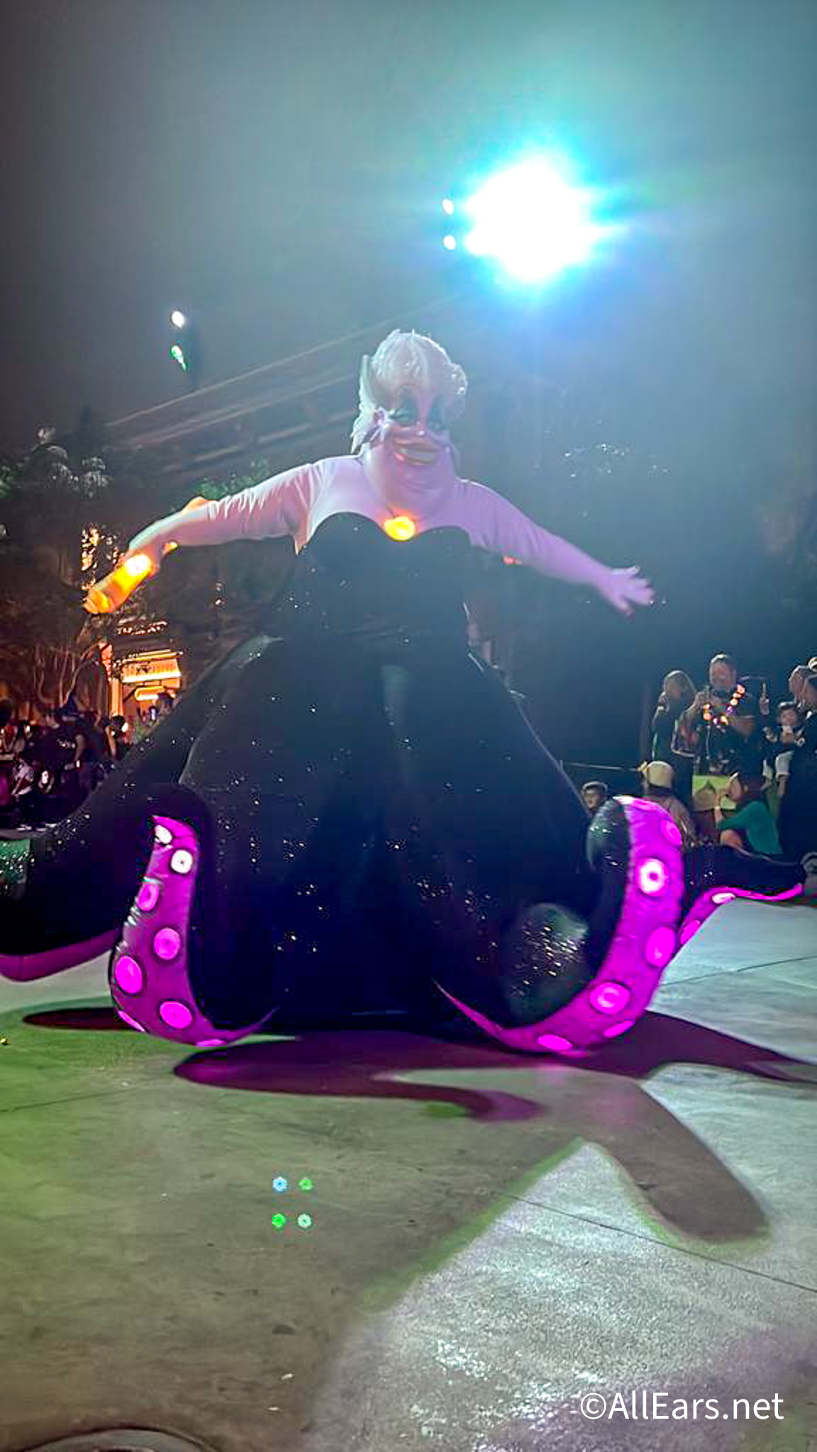 2023 oogie boogie bash frightfully fun parade ursula - AllEars.Net 2023 oogie boogie bash frightfully fun parade ursula - AllEars.Net