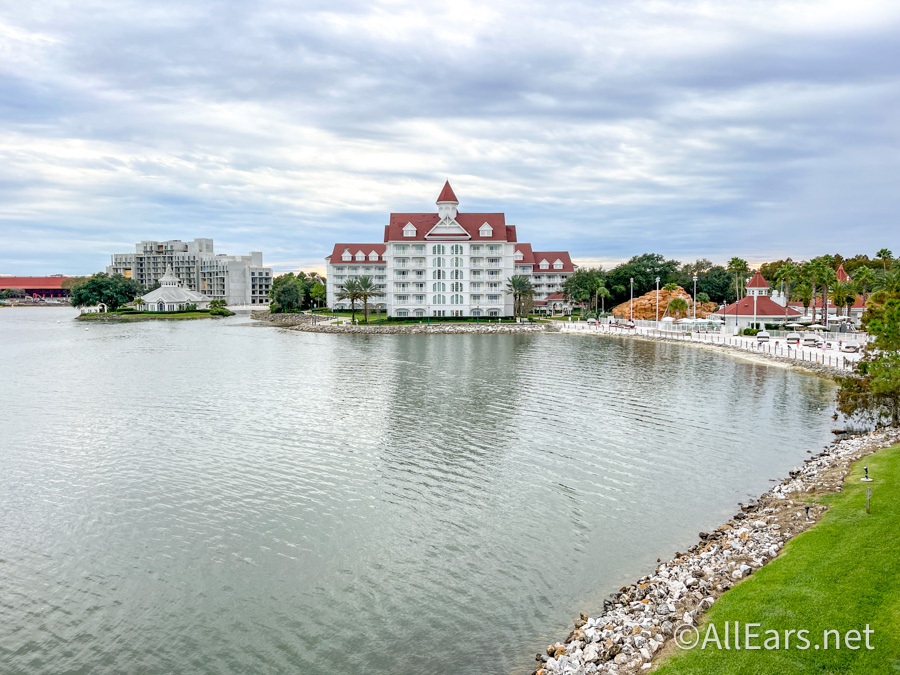 Allears Tv What You Need To Know Before You Stay At Disneys Grand