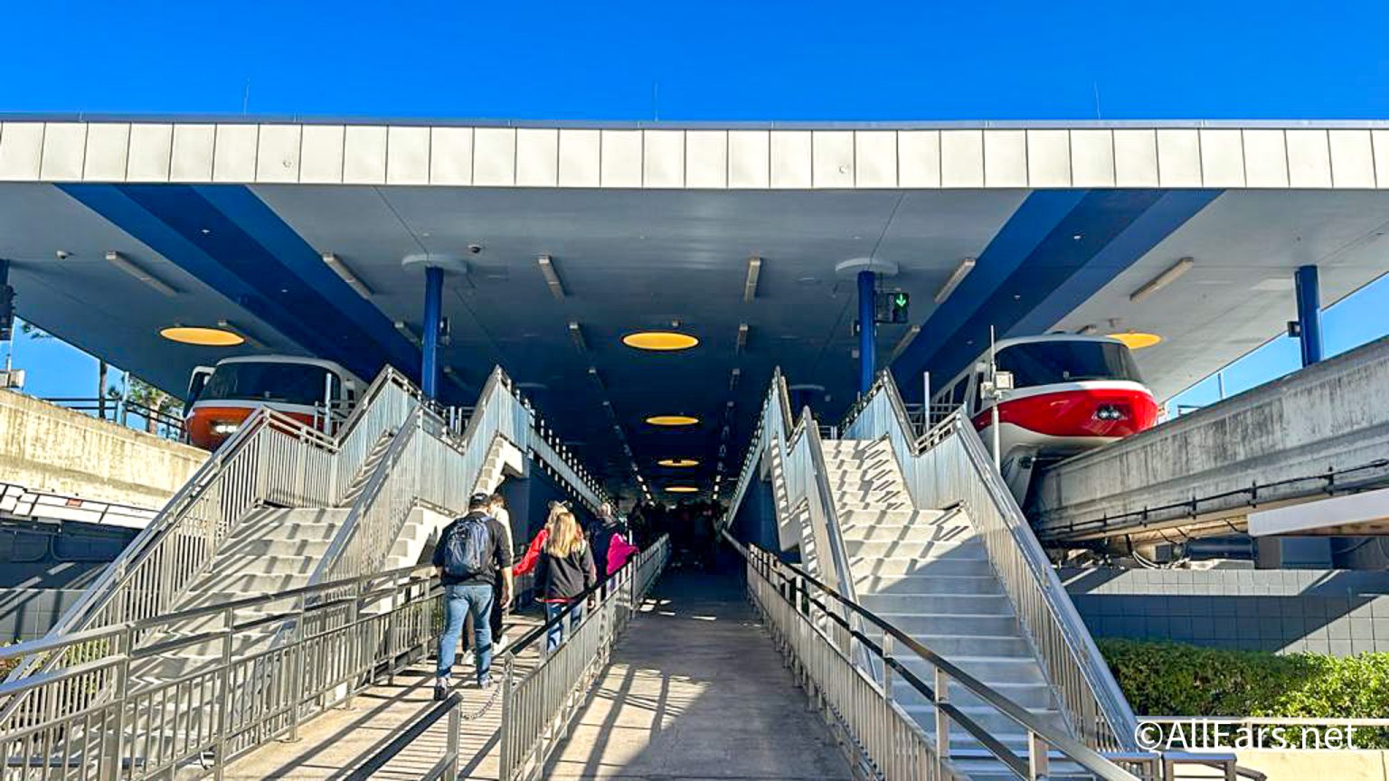 5 Things I Wish I Knew Before Riding the Monorail to Magic Kingdom ...