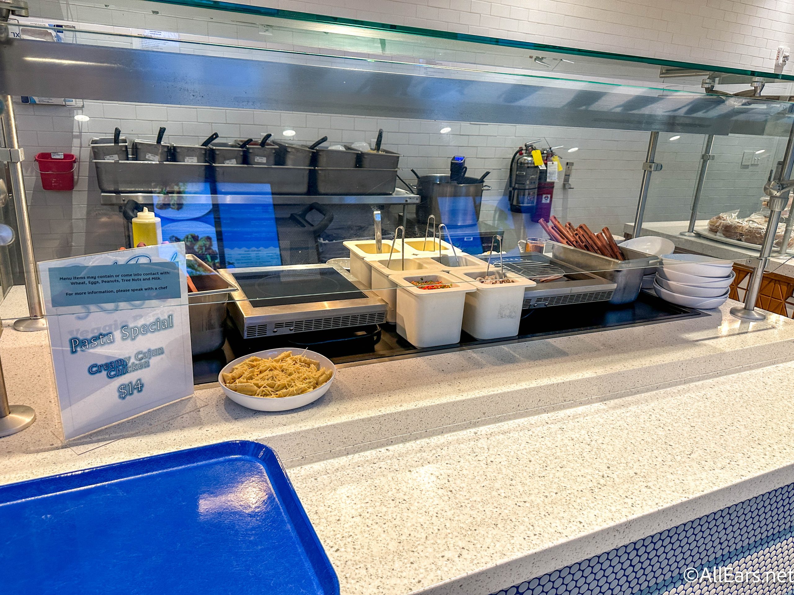 Interior Pictures of Beach Break Cafe in Universal Orlando - AllEars.Net