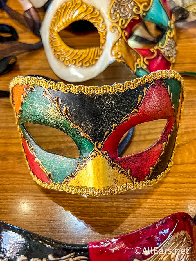 WDW EPCOT La Gemma Elegante Venetian Mask-13 - AllEars.Net