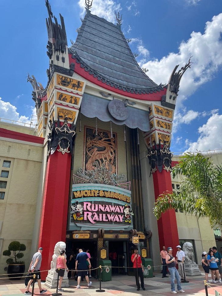 MY FAVORITE THINGS ABOUT DISNEY: Any Attraction Designed by Kevin ...