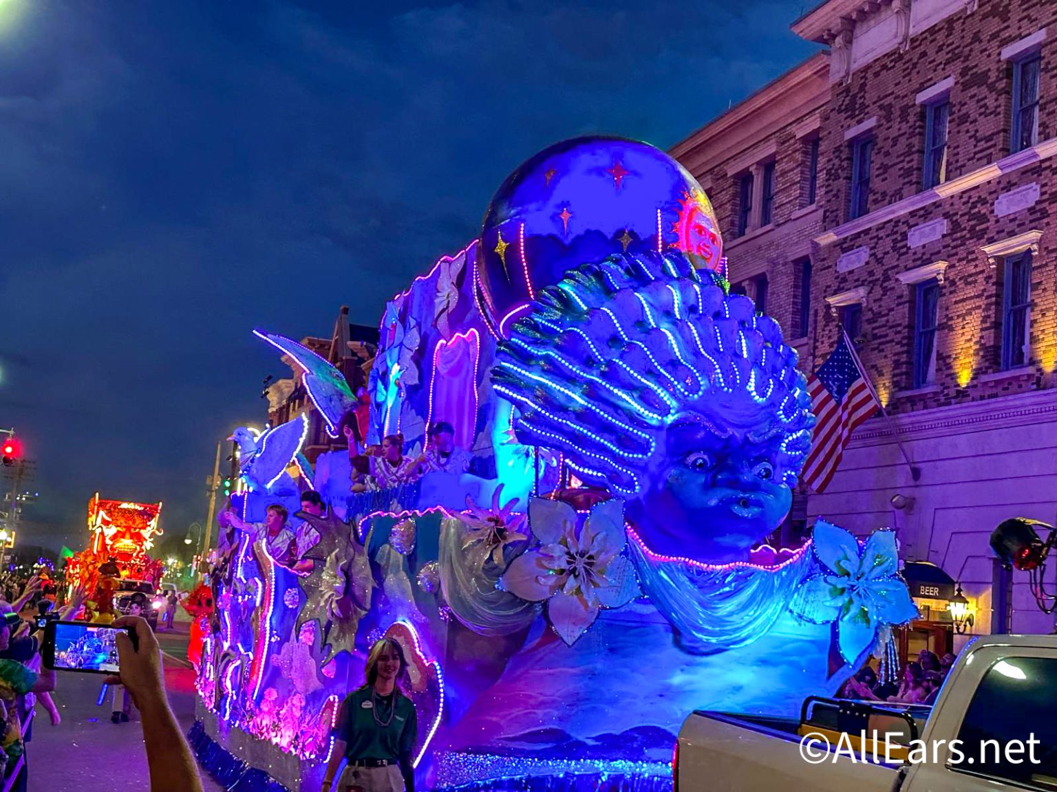Check Out the NEW Floats at Universal Orlando's Mardi Gras Parade ...