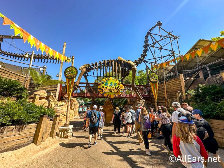 13 Must-Have Souvenirs From DinoLand in Disney's Animal Kingdom ...
