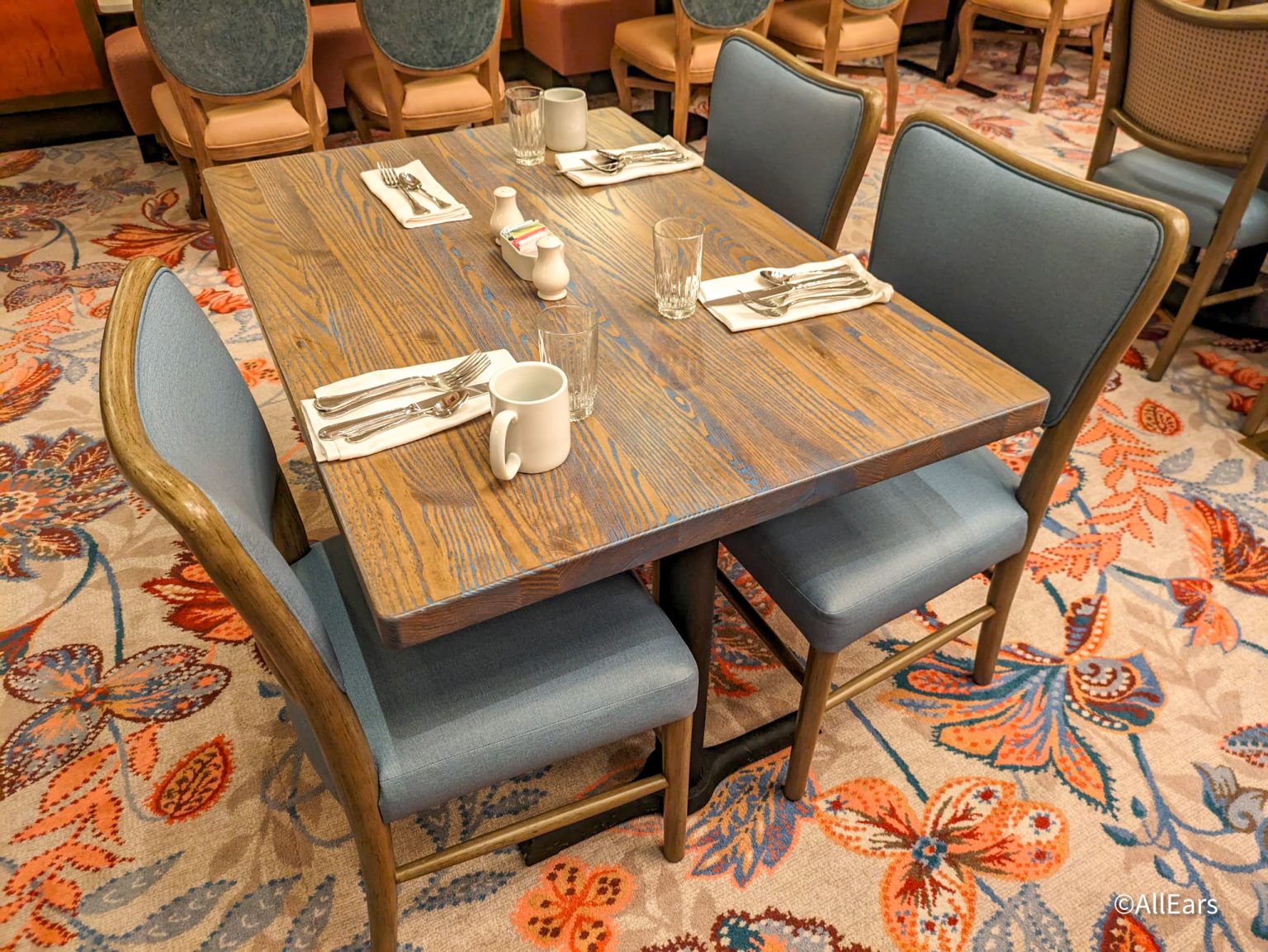 REVIEW: We Went to 1900 Park Fare TWICE In One Day, and We Were Left ...