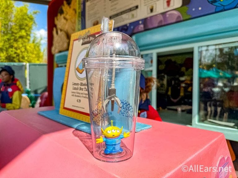 10 Must-Have Souvenirs From Toy Story Land in Disney's Hollywood ...