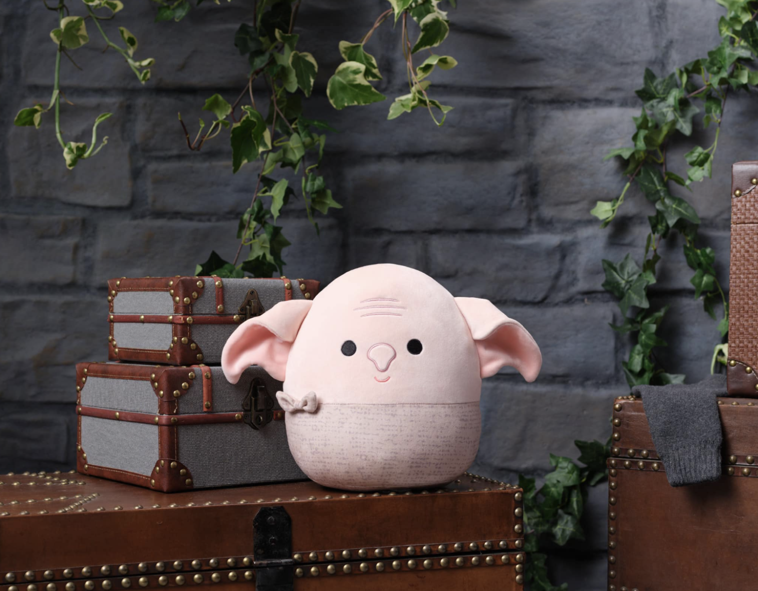 A NEW Harry Potter Souvenir Collection Just Landed on Amazon - AllEars.Net