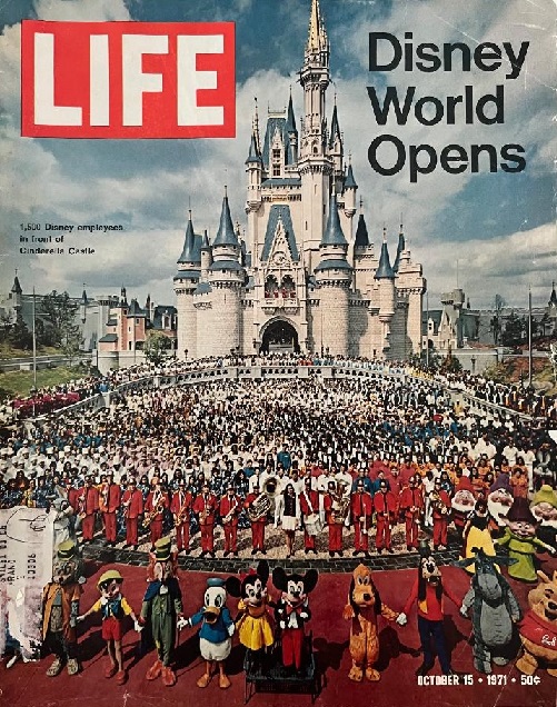 Two Legendary Photographers Documented The Early Days Of Disneyland And ...