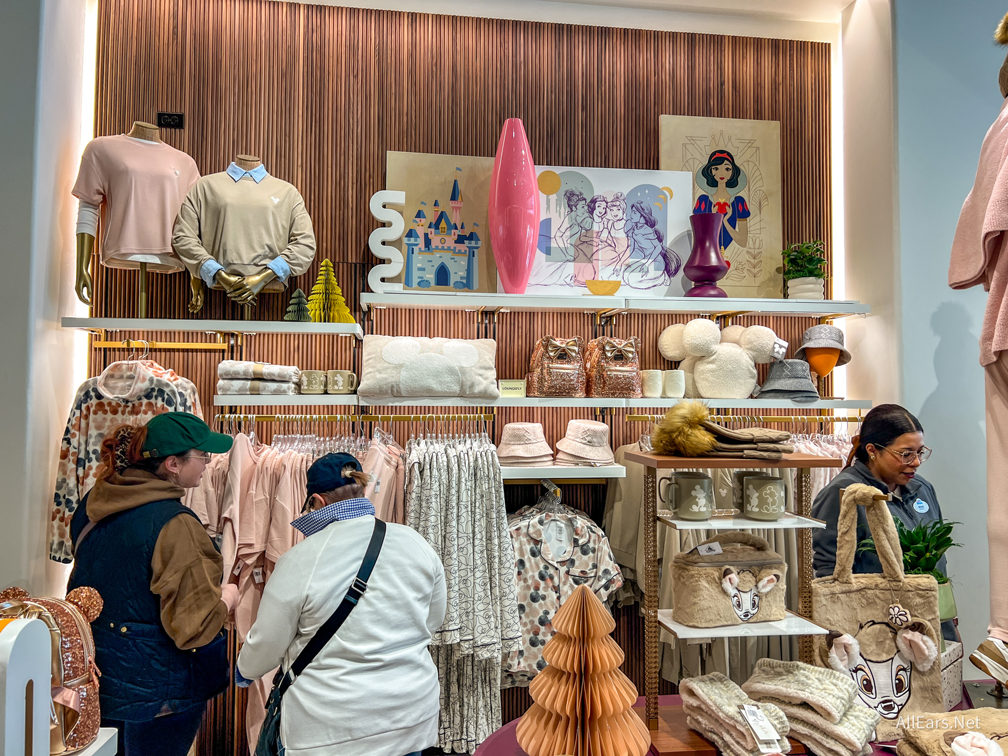 Two NEW Disney Stores Are NOW OPEN, and We've Got a FULL LOOK Inside ...