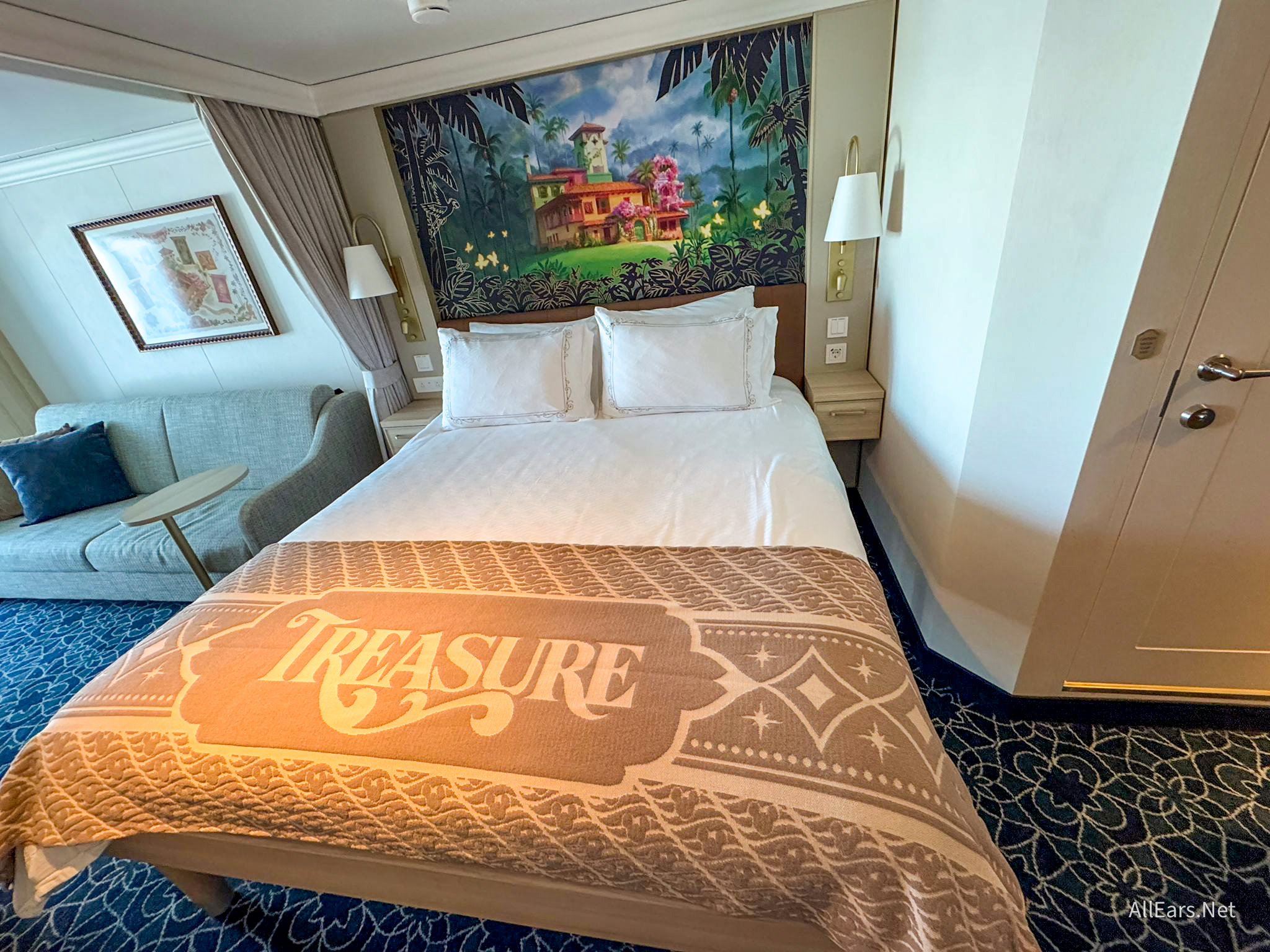 SEE INSIDE a Deluxe Family Oceanview Stateroom with Verandah Aboard the ...