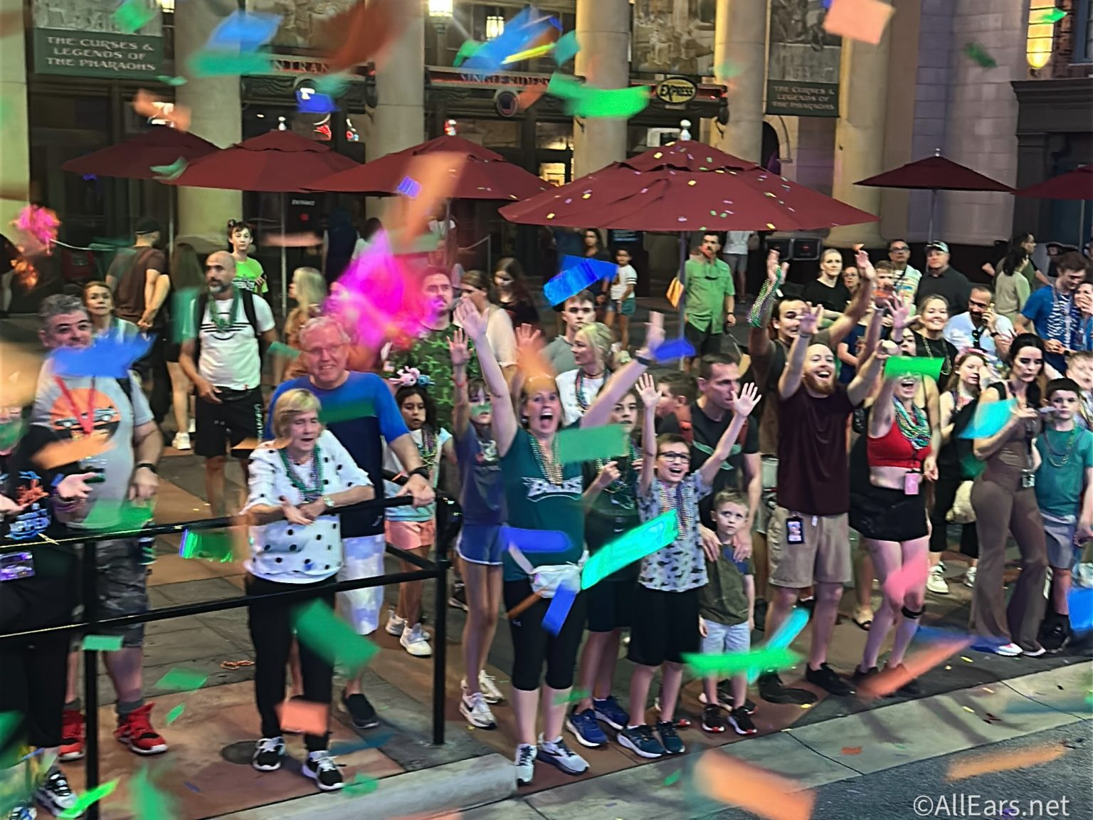 What It's Like to Ride on a Universal Mardi Gras Parade Float - AllEars.Net