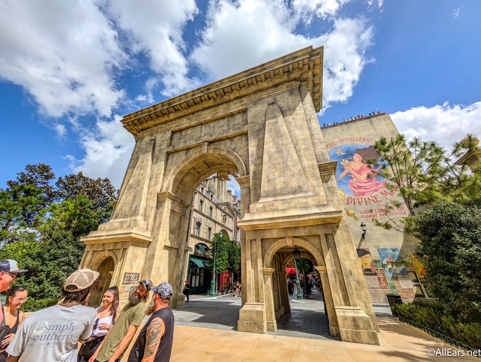 See INSIDE The Wizarding World of Harry Potter — Ministry of Magic at ...