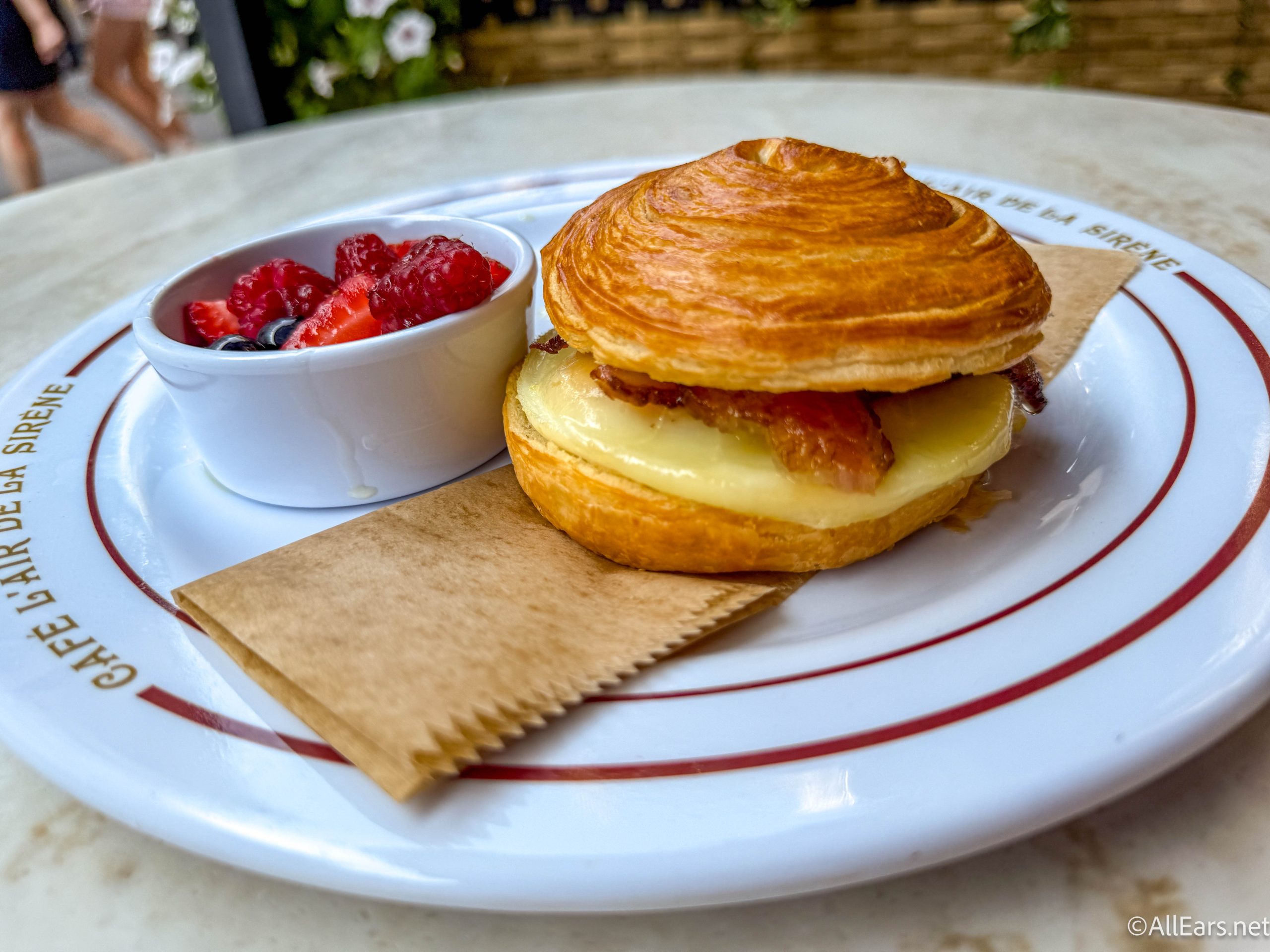 Café L’Air De La Sirène 2026 All Day Menu and Prices - AllEars.Net