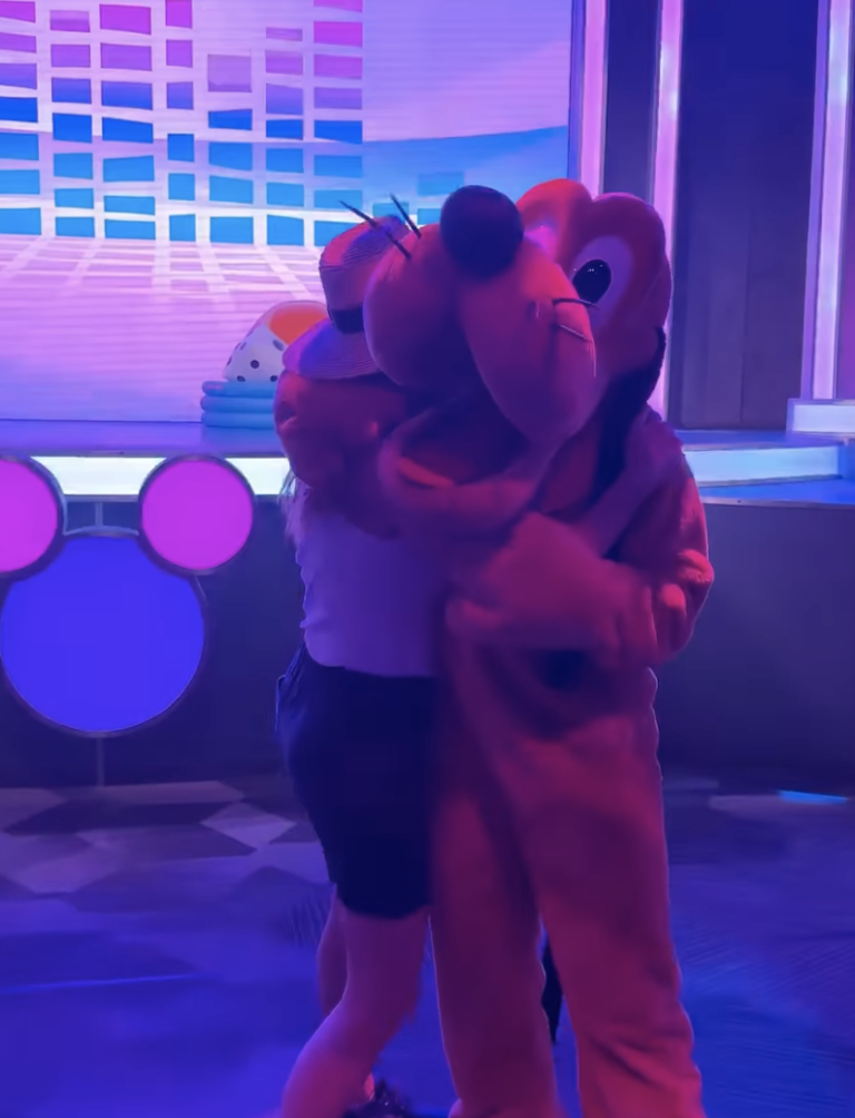 CELEBRITY SIGHTING: You Won't Believe Who Just Had a Dance-Off With ...
