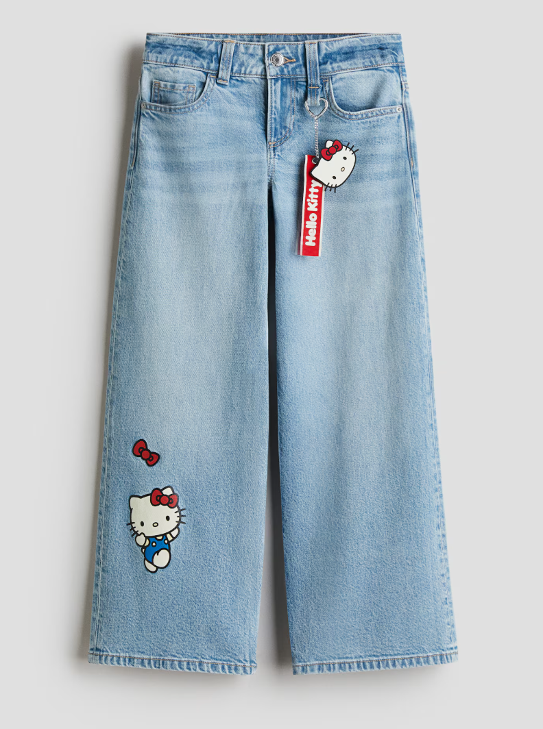 H&M Just Released a New Hello Kitty Collection - AllEars.Net