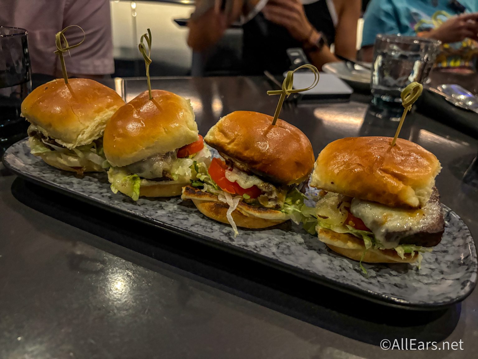 REVIEW: A Dessert Flight Exists in EPCOT, and My Life Has Utterly ...